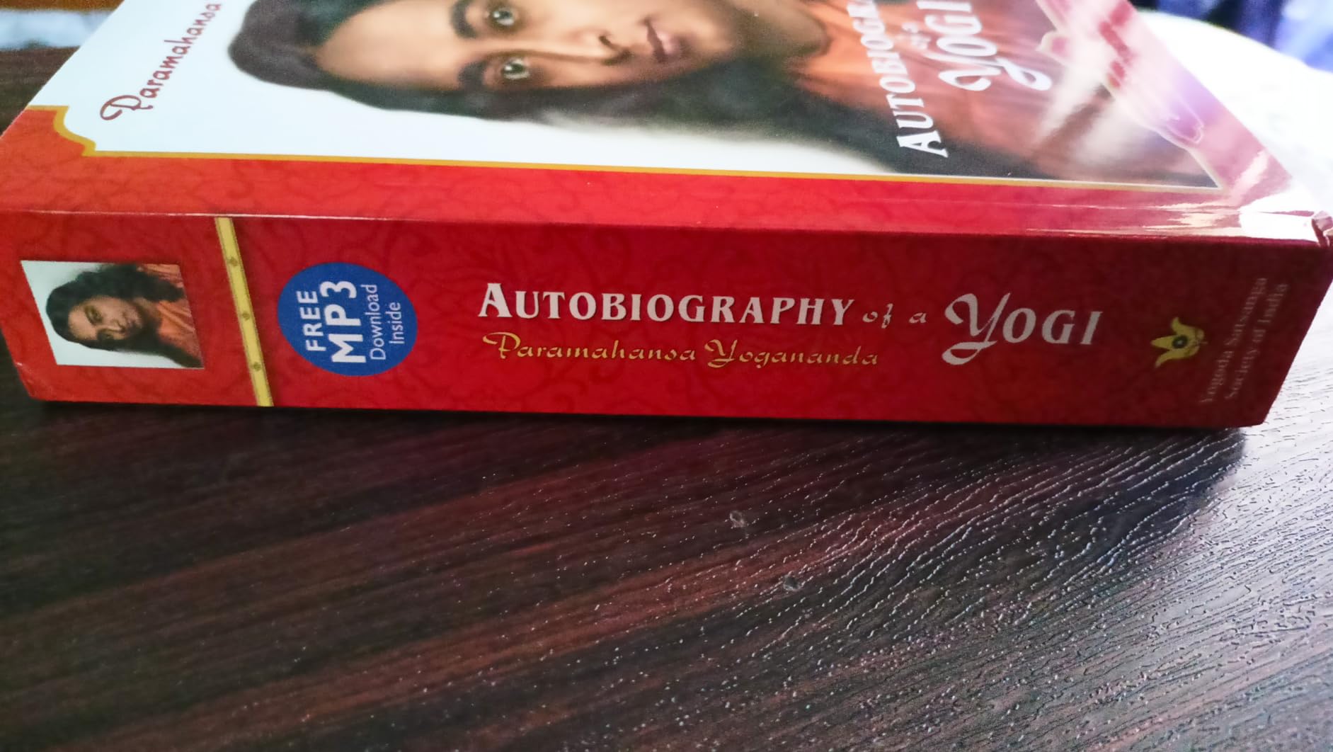 Buy Autobiography of a Yogi (Deluxe Hardbound Edition) Book Online at ...
