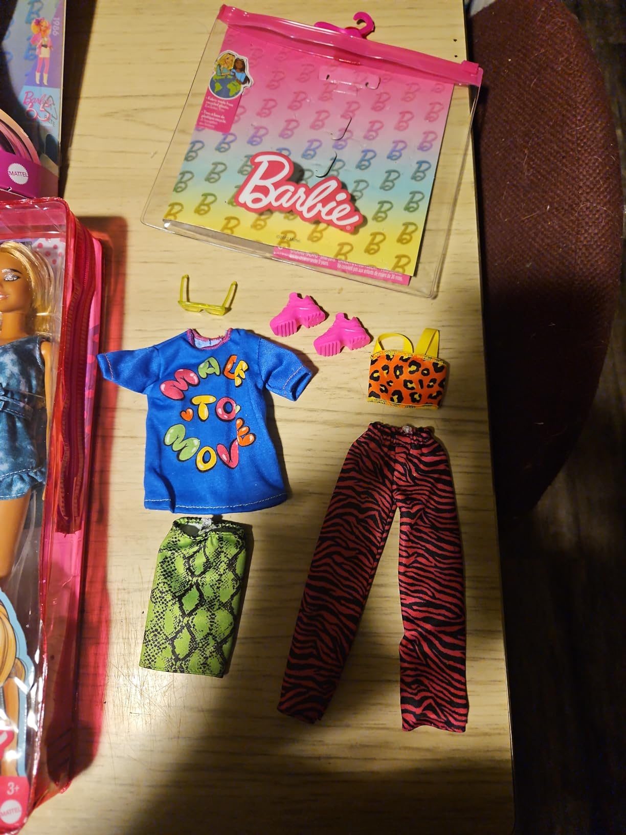 Barbie Clothes, Fashion & Accessories Pack for Barbie Fashion Dolls ...