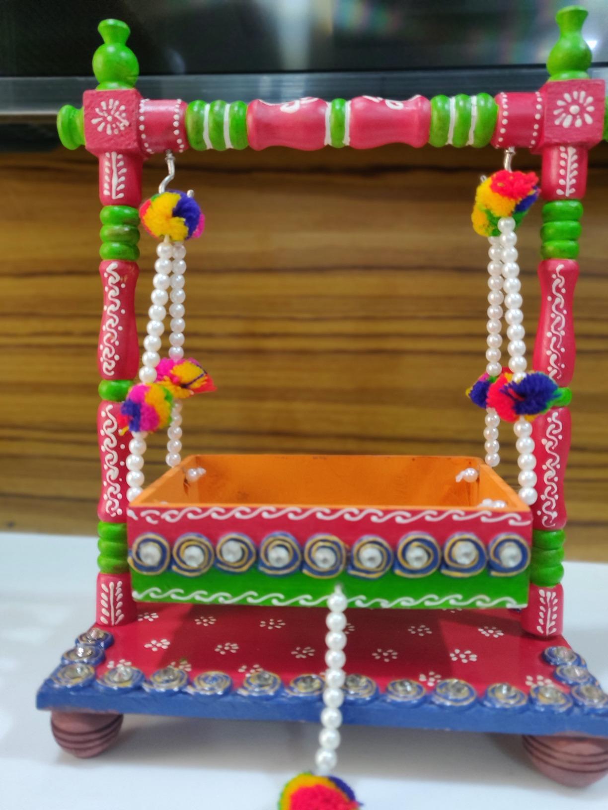 Natali Traders Jhula with Laddu Gopal - Handmade Decorative Jhoola ...