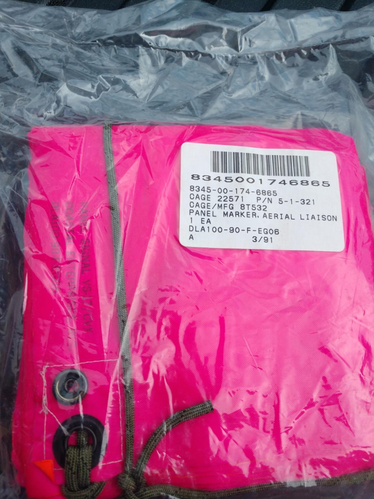 Amazon.com : Military GI US Army VS17/GVX Signal Panel Marker 8345-00 ...