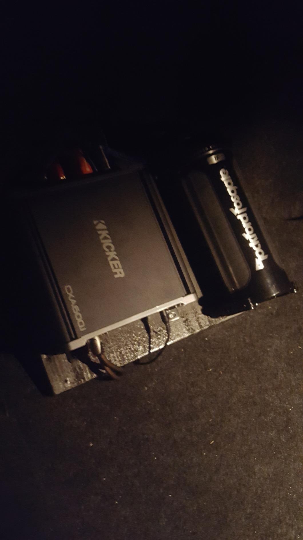 Amazon.com: Kicker CXA600.1 600-Watt Mono Class D Subwoofer Amplifier ...