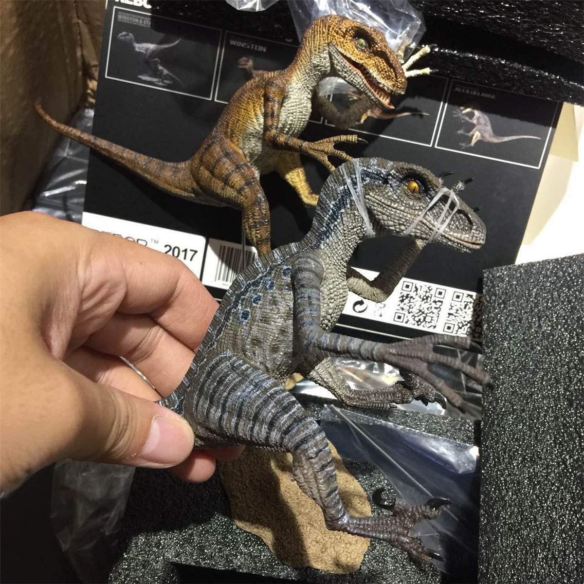 REBOR Studio 1/18 Velociraptor Figure Raptor Model Realistic Dinosaur ...