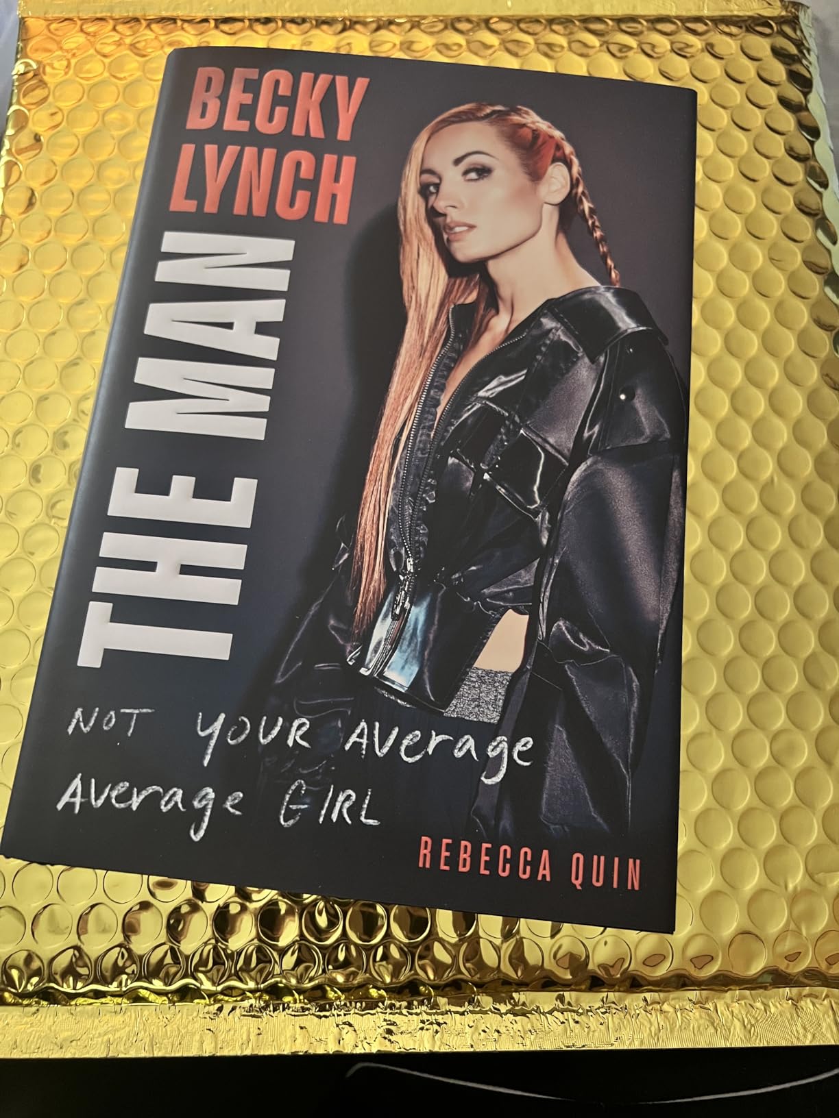 Becky Lynch: The Man: Not Your Average Average Girl: Quin, Rebecca: 9781982157258: Amazon.com: Books