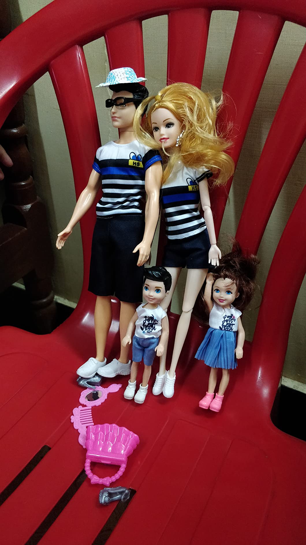 Family Doll Set Includes Mom. Dad, Daughter & Son Dolls and Accessories ...
