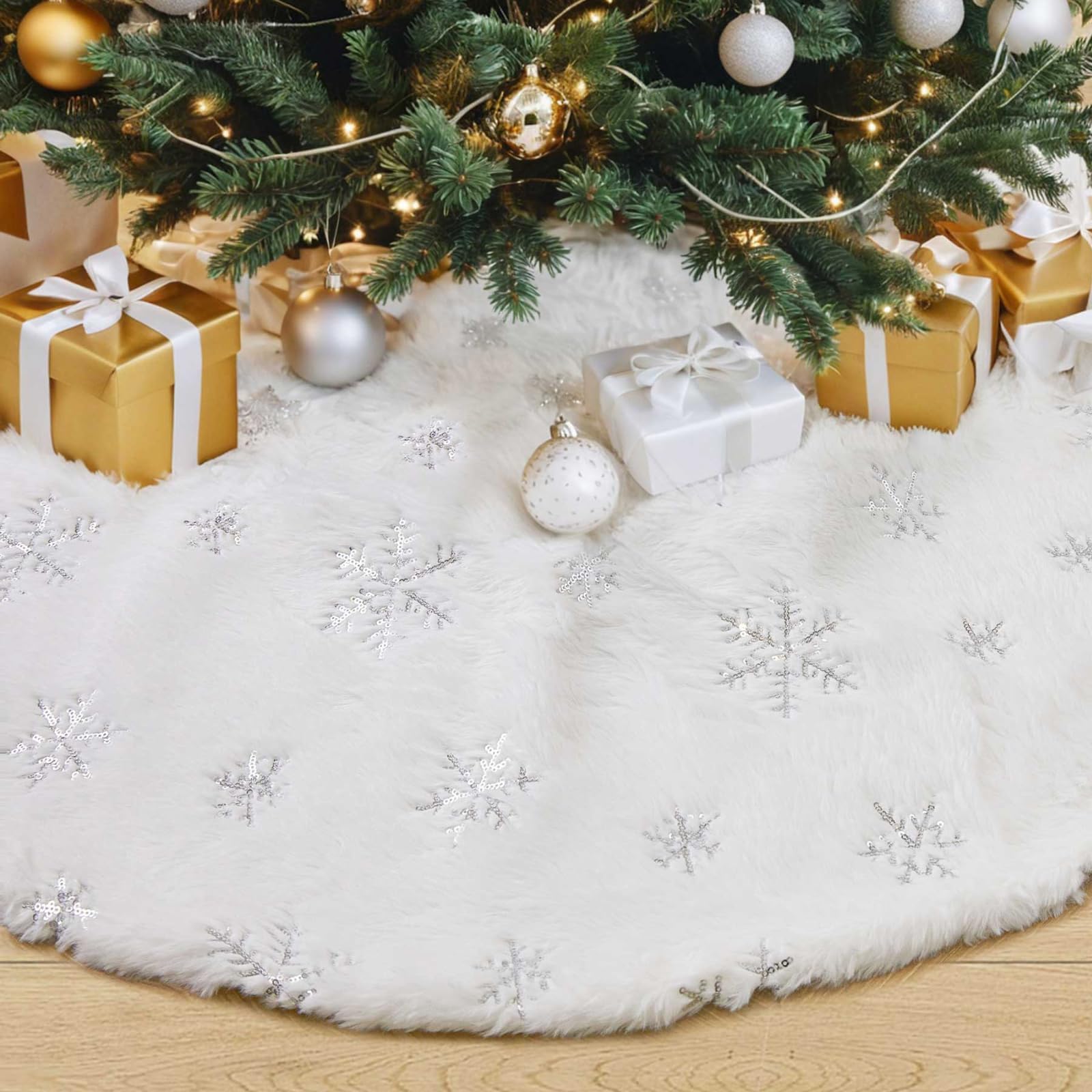 Amazon.com: Christmas Tree Skirts 24 Inches Mini Plush Tree Skirt ...