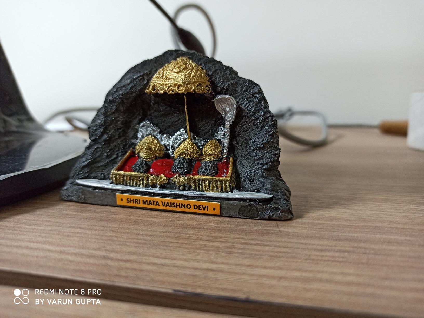 the monument shop Ceramic MATA Vaishno Devi Figurine, Small, Color May ...