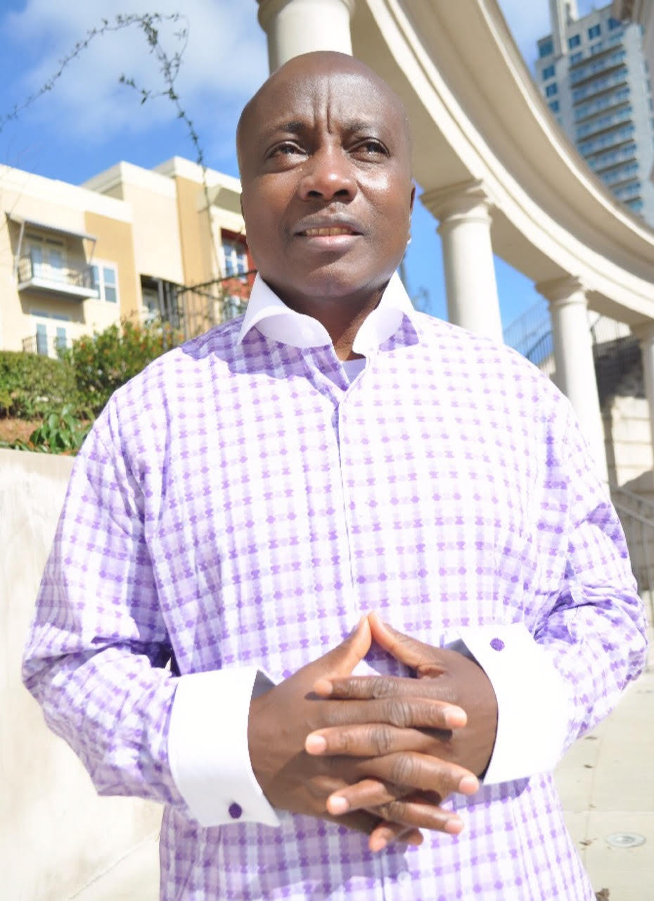 Amazon.in: Papoo Outland: books, biography, latest update