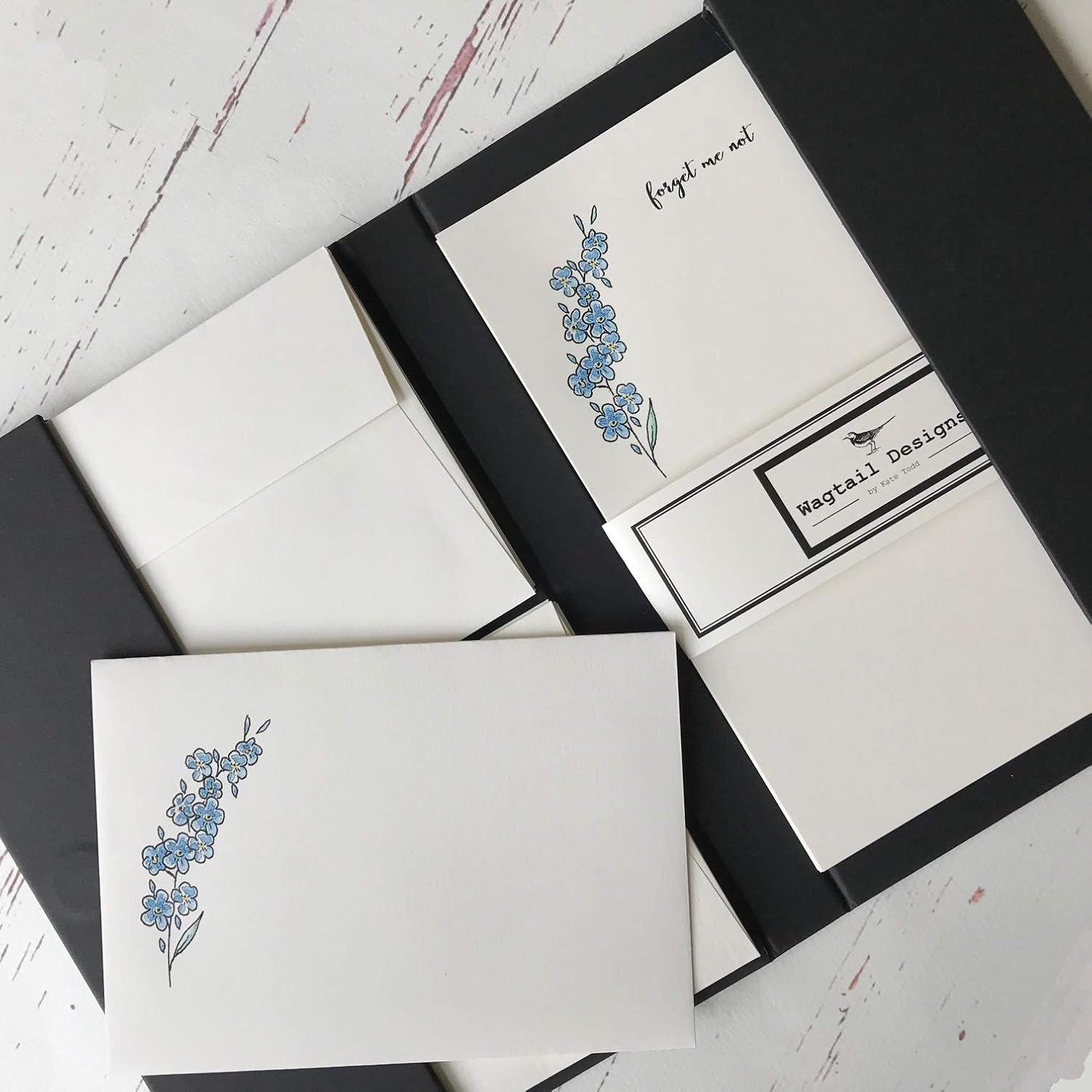 Amazon.com : Wagtail Designs Writing Paper Gift Set with a Forget me ...