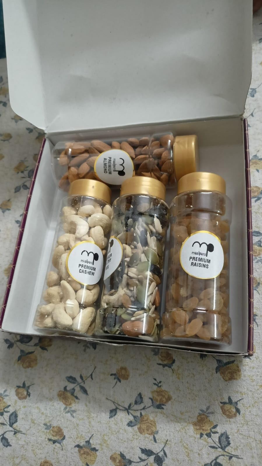 Maalpani Diwali Gift Item Box/Hamper, Family, Friends, Employee, Corporate Gift 4 JAR Set CASHEW ...