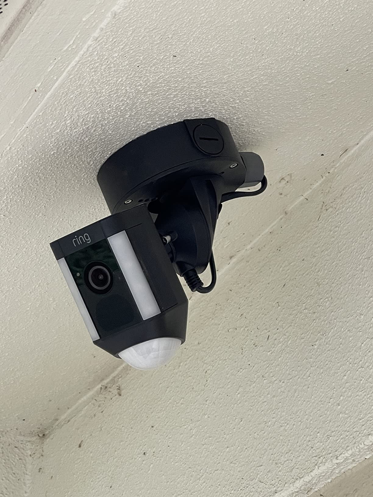 Amazon.com : Lorex Home Improvement Outdoor Security Camera Junction ...