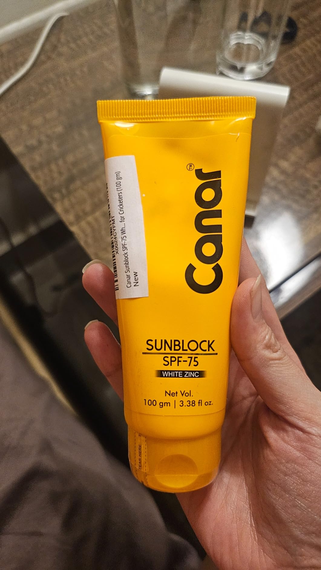 Canar Sunblock for All Skin Types SPF-75 White Zinc for Cricketers (100 ...