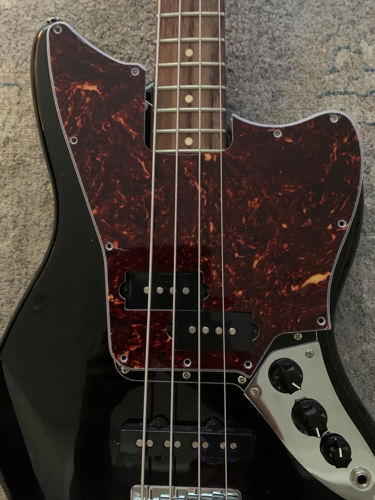 Amazon.com: Electric Guitar Pickguard for Squier Jaguar Bass Style (3 ...