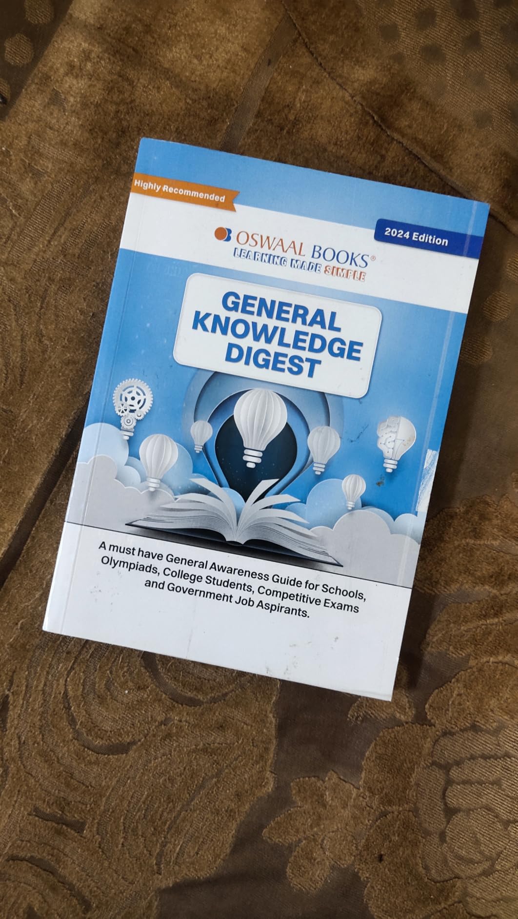 Buy Oswaal General Knowledge Digest (For 2024 exam) | GK | School ...