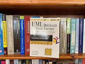 UML Distilled: A Brief Guide to the Standard Object Modeling Language: Fowler, Martin ...