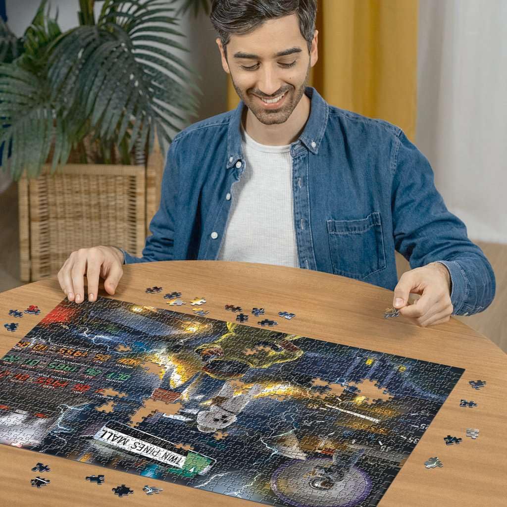 Ravensburger Universal Vault Collection Back to the Future Merchandise ...