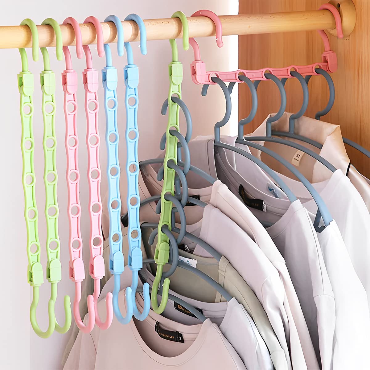 Amazon.com: Space Saving Hangers for Clothes,20 Pack Sturdy Closet ...