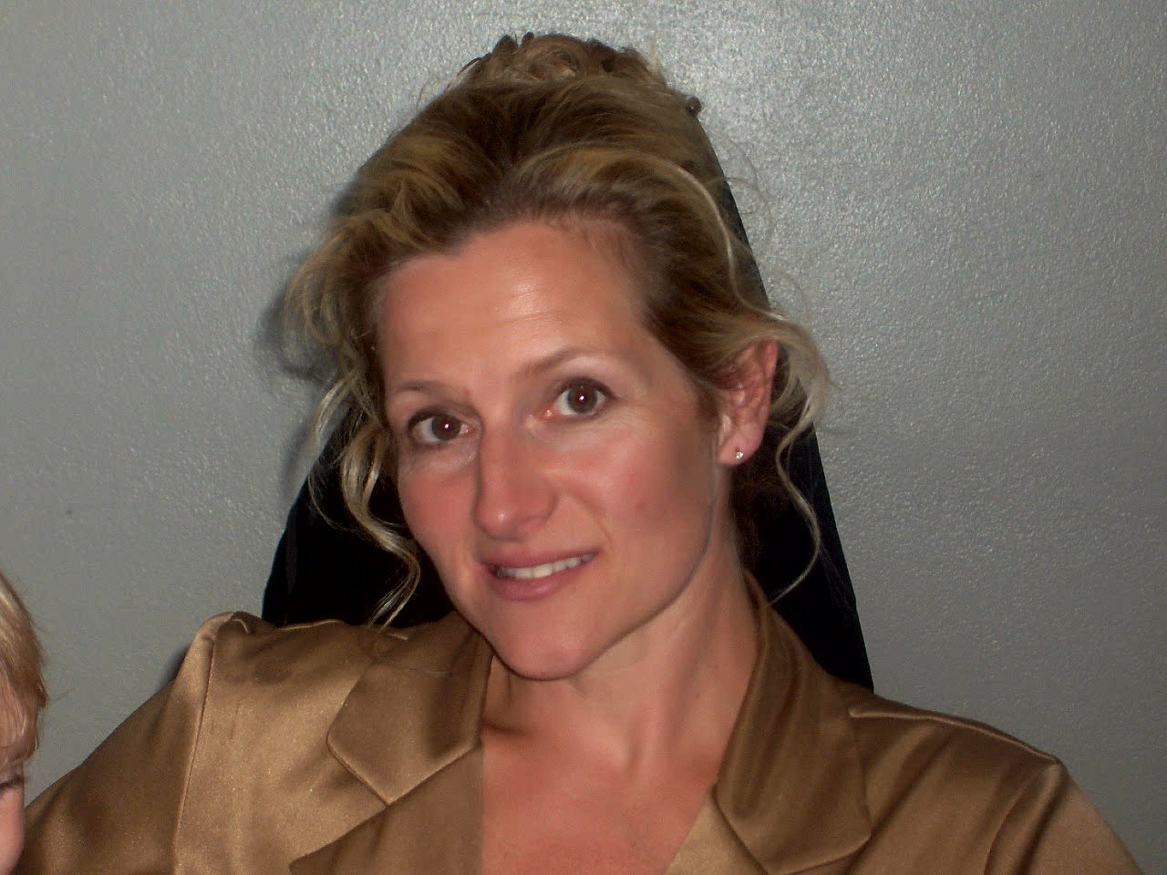 Amazon.com: Elizabeth Fournier: books, biography, latest update