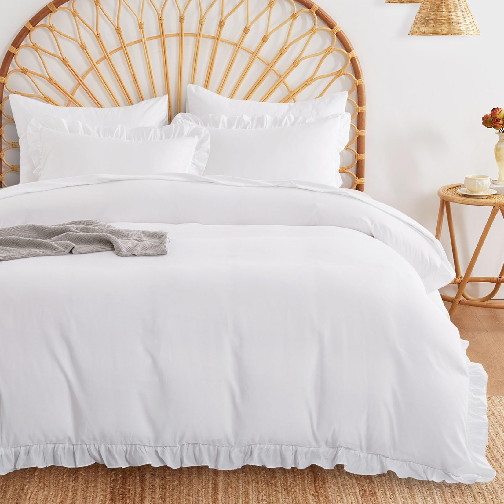 White Ruffle Quilt Cover Australia