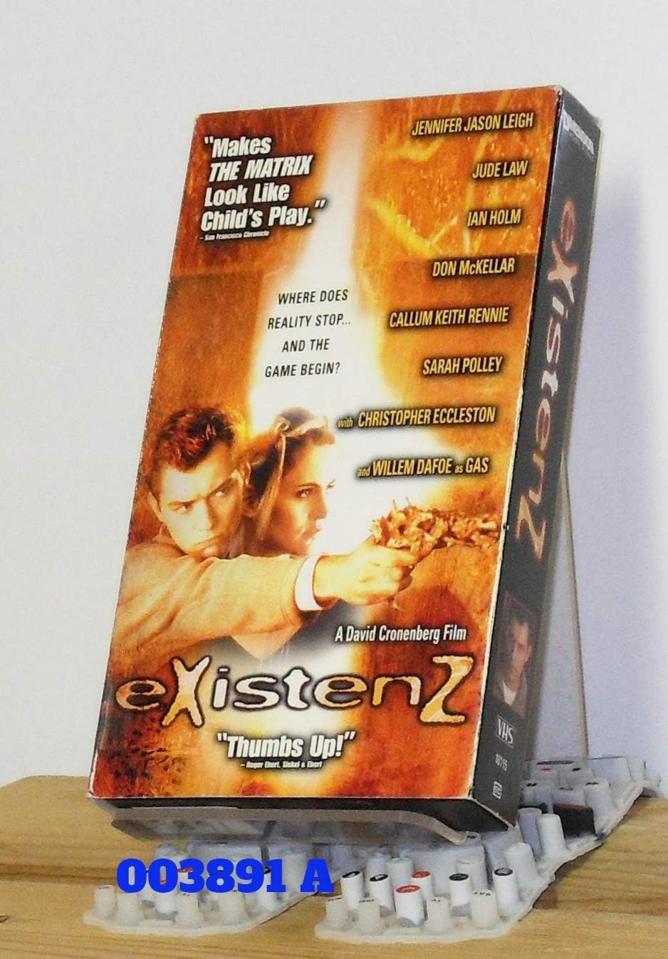 Existenz [VHS]: Amazon.ca: Movies & TV Shows