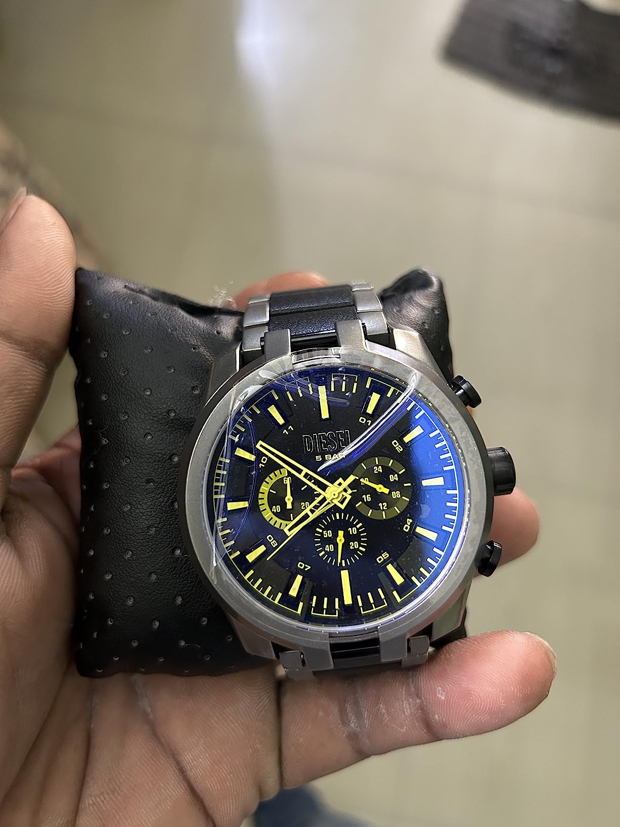 Buy Diesel Silicone Analog Gray Dial Men Watch-Dz7368, Red Band at ...