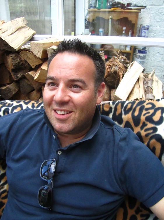 Amazon.com: Simon Lee: books, biography, latest update