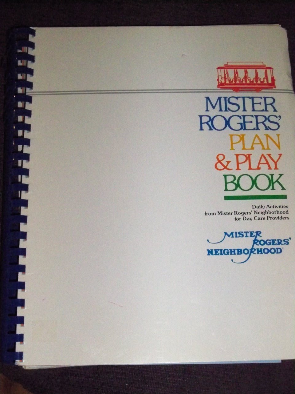 MISTER ROGERS' PLAN & PLAY BOOK: Amazon.com: Books