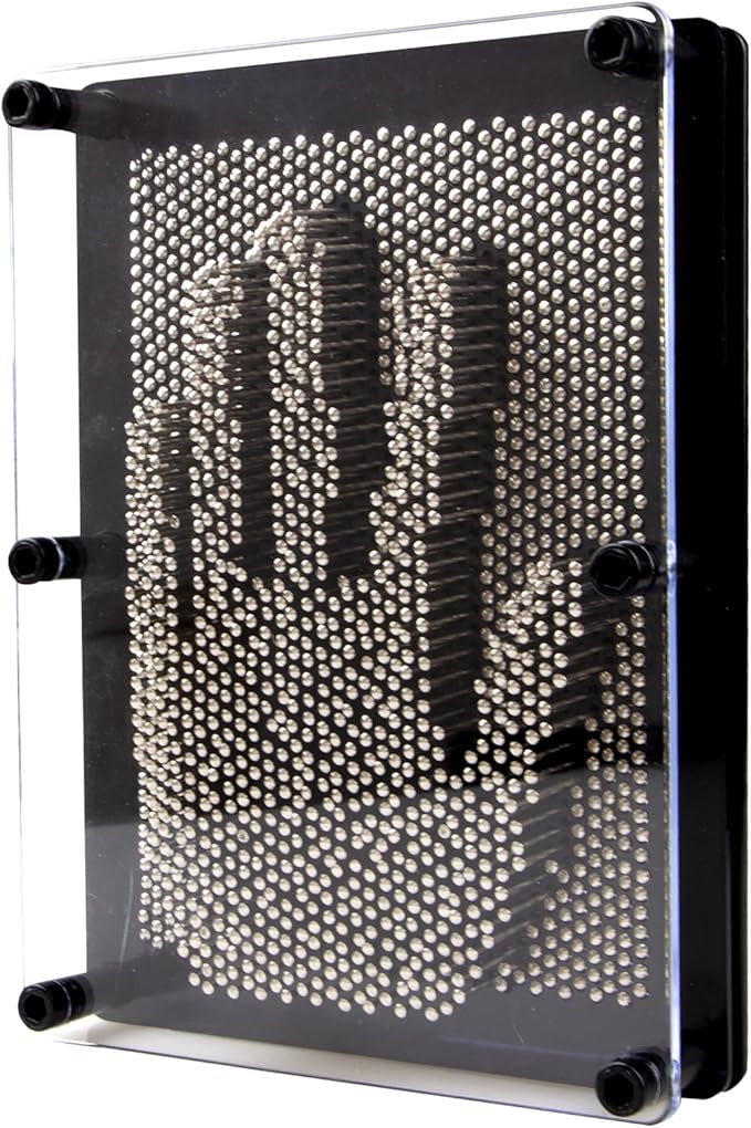 Amazon.com: VILLPORT 3D Pin Art Toy, Large Size 8 x 6 in Pin Art Board ...