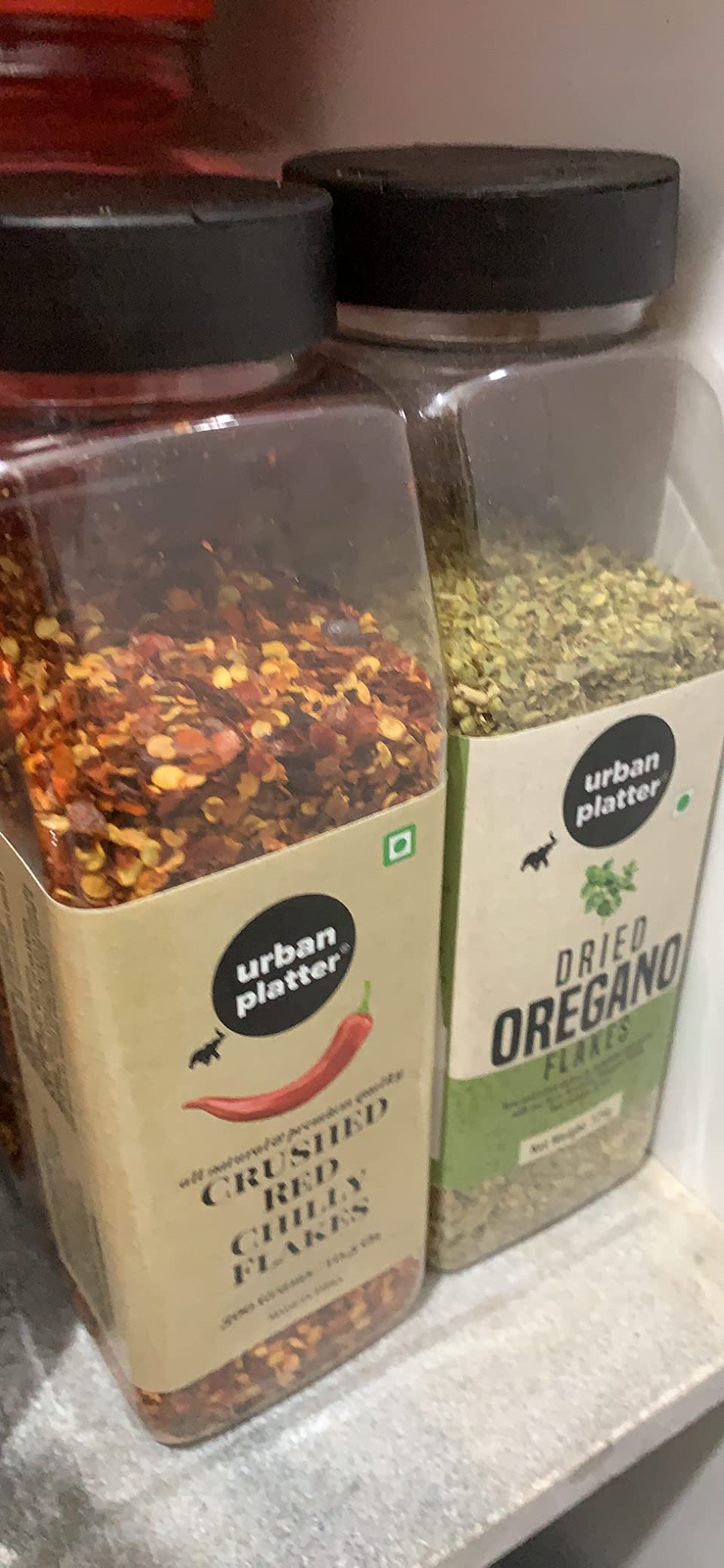 Urban Platter Dried Red Chilli Flakes Shaker Jar, 300g : Amazon.in ...