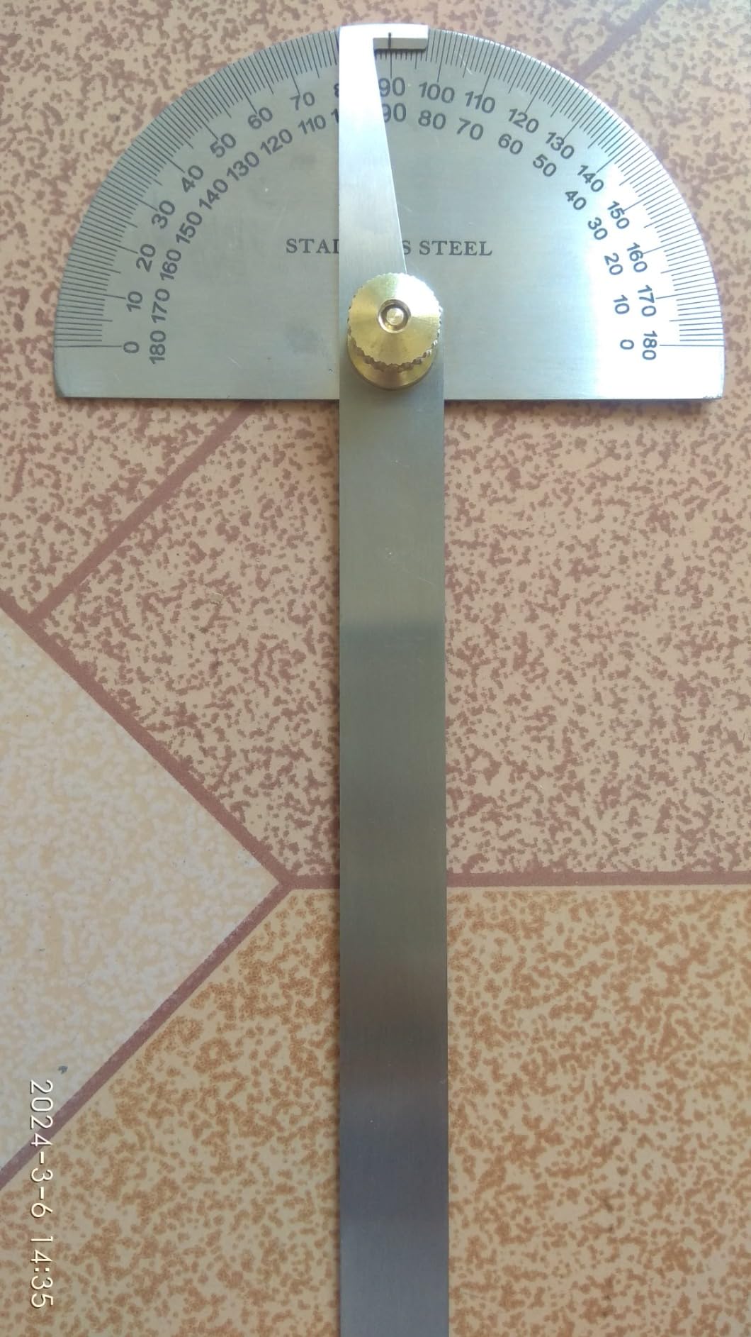 B K JAGAN & CO Degree Protector, Made of Stainless Steel, Angle Finder ...