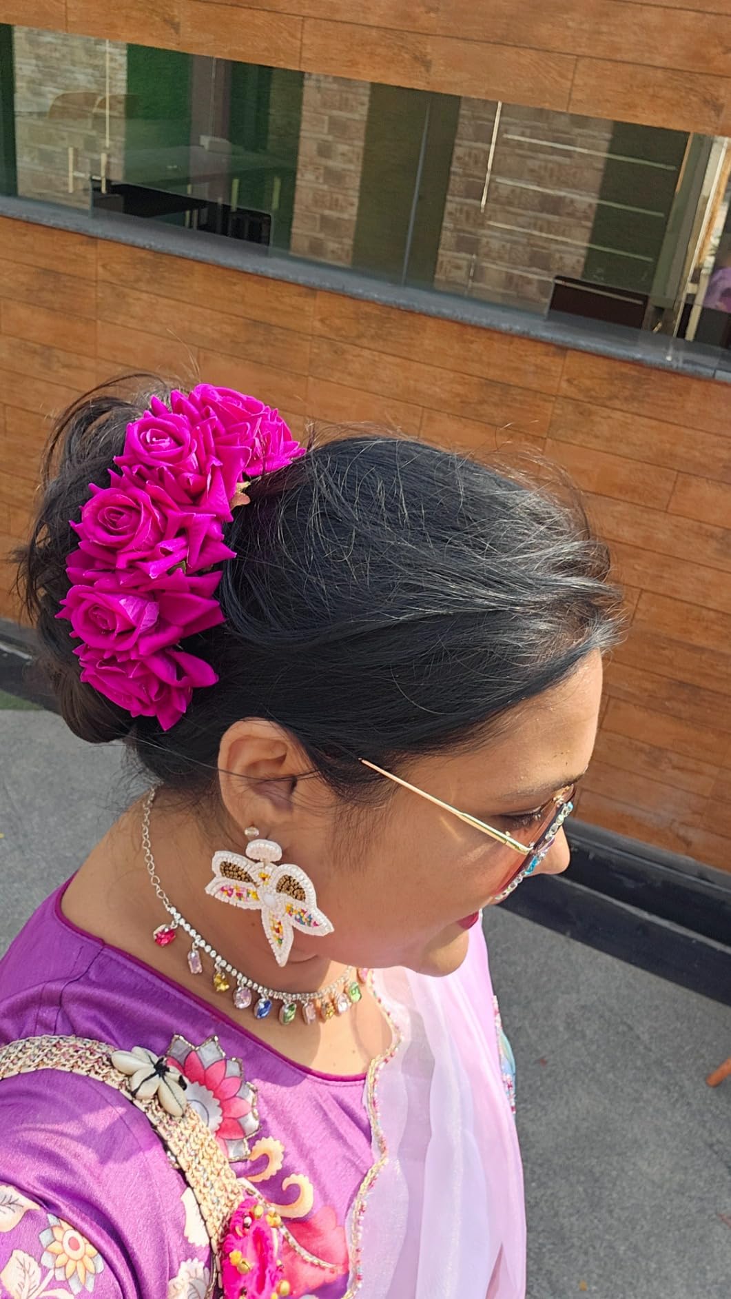 Buy LYF5STAR Red Rose Veni Gajra- Natural looking Rose Veni Gajra for ...