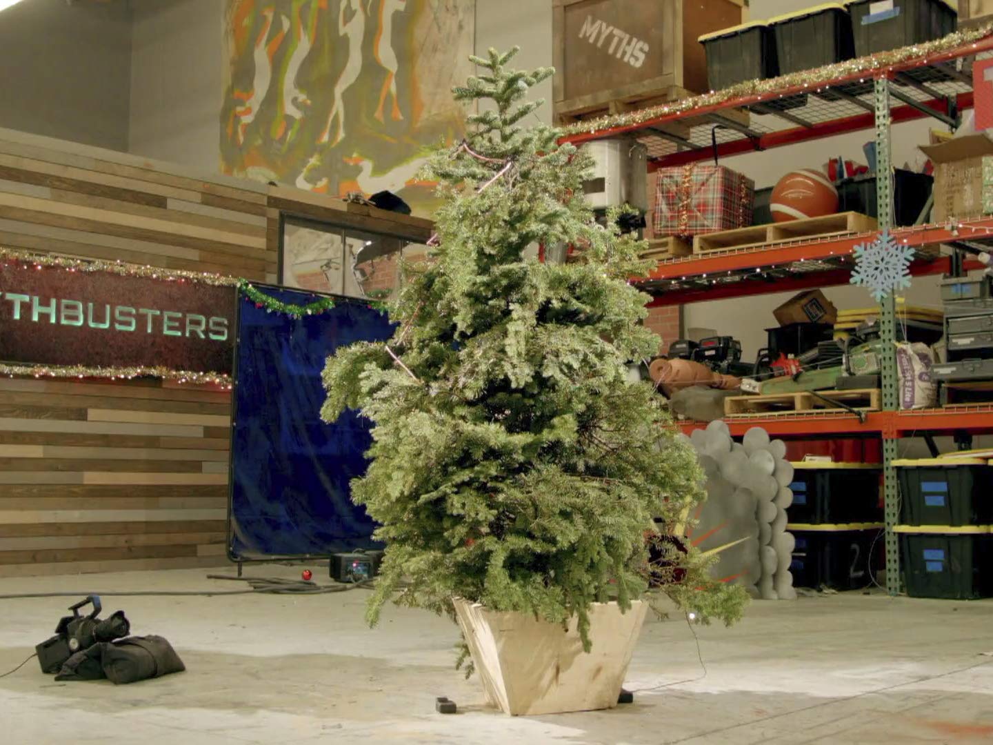 Watch MythBusters Mini Myths - Season 1 | Prime Video