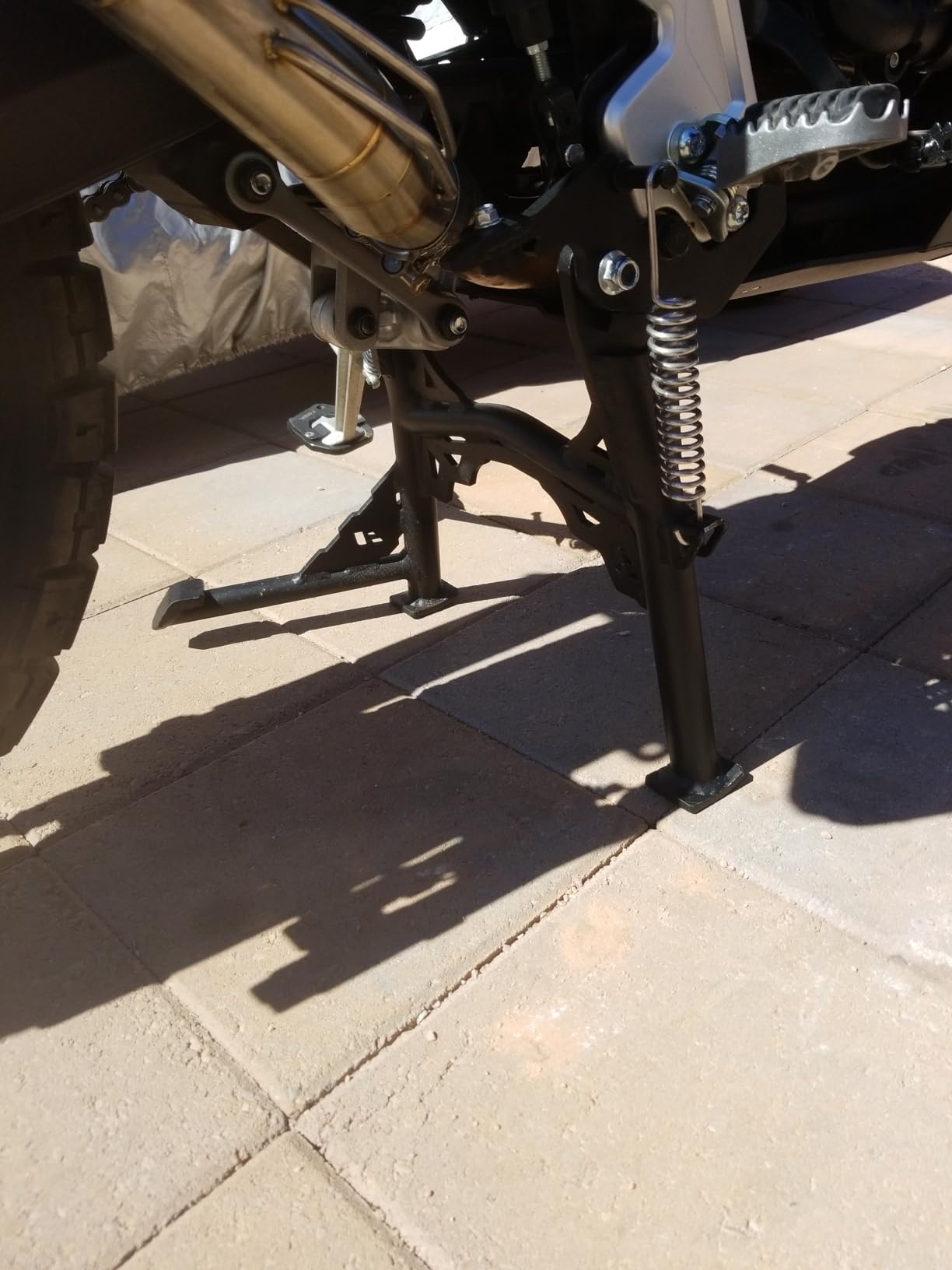 Amazon.com: AltRider Aluminum Center Stand for the Yamaha Tenere 700 ...