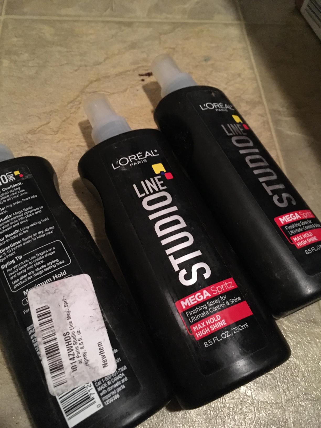 Amazon.com: L'Oréal Paris - Spray para el cabello Studio Line Mega Spritz, 250 ml : Belleza y ...