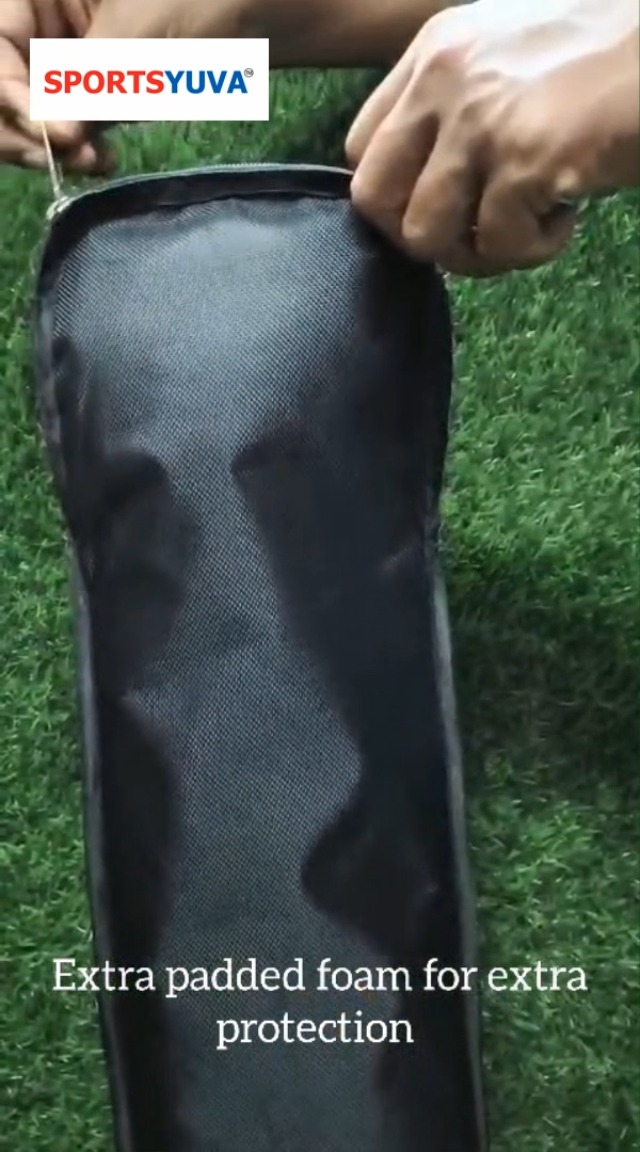 Watch English Willow Foam Padded Cricket Bat Cover on Amazon Live