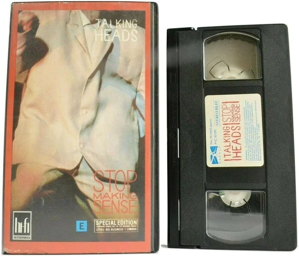 Talking Heads: Stop Making Sense [VHS] : Jonathan Demme: Amazon.co.uk ...