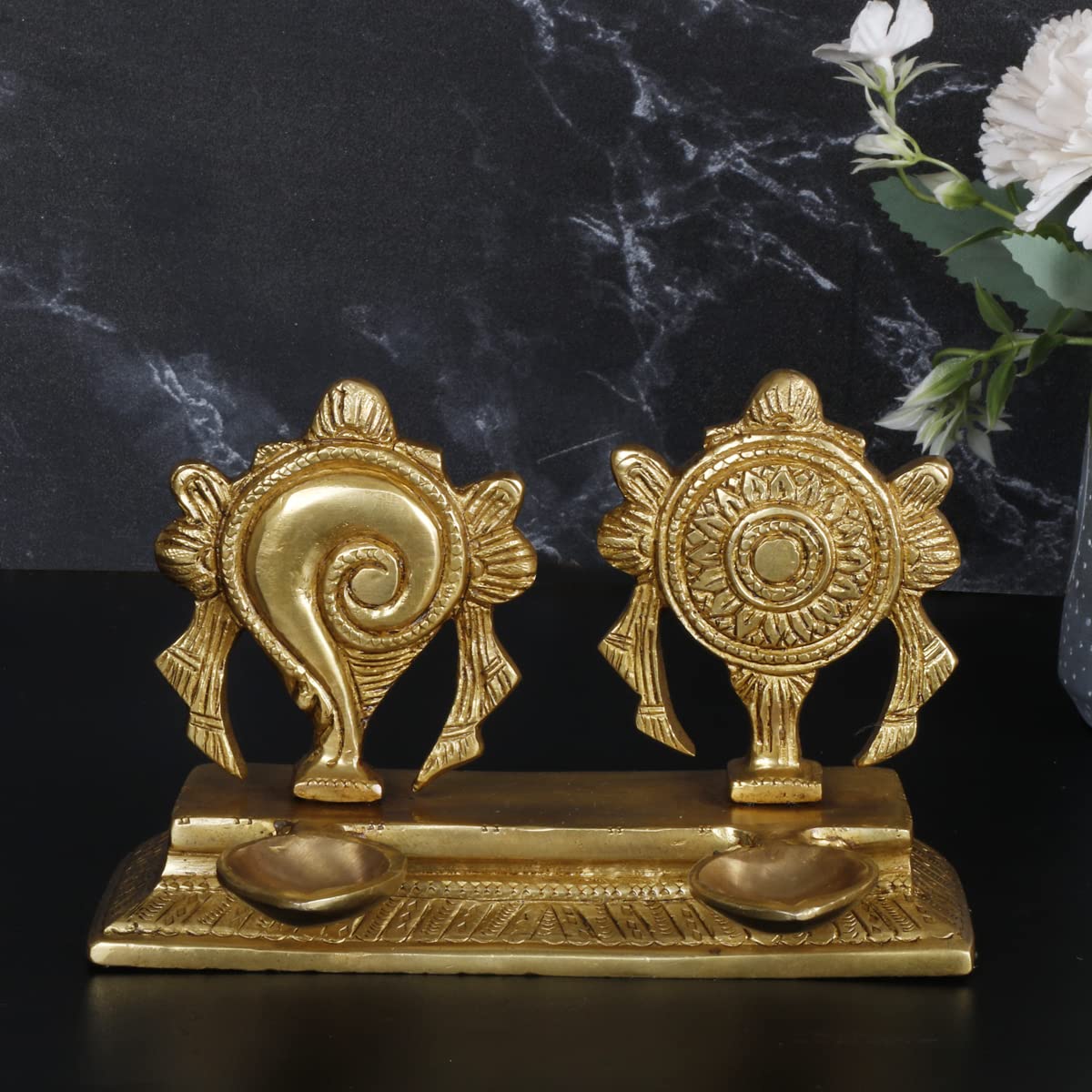 Artvarko Lord Vishnu Religious Symbols Shankha Chakra Design Brass Oil ...