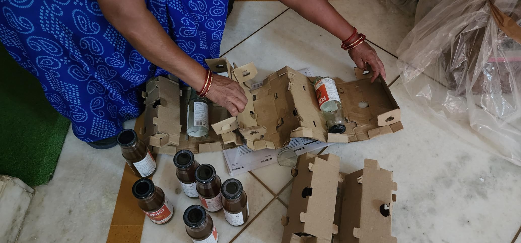 FOMO Classic Peach Iced Tea 300Ml Pack Of 8 Ready-To-Drink Sweetened ...