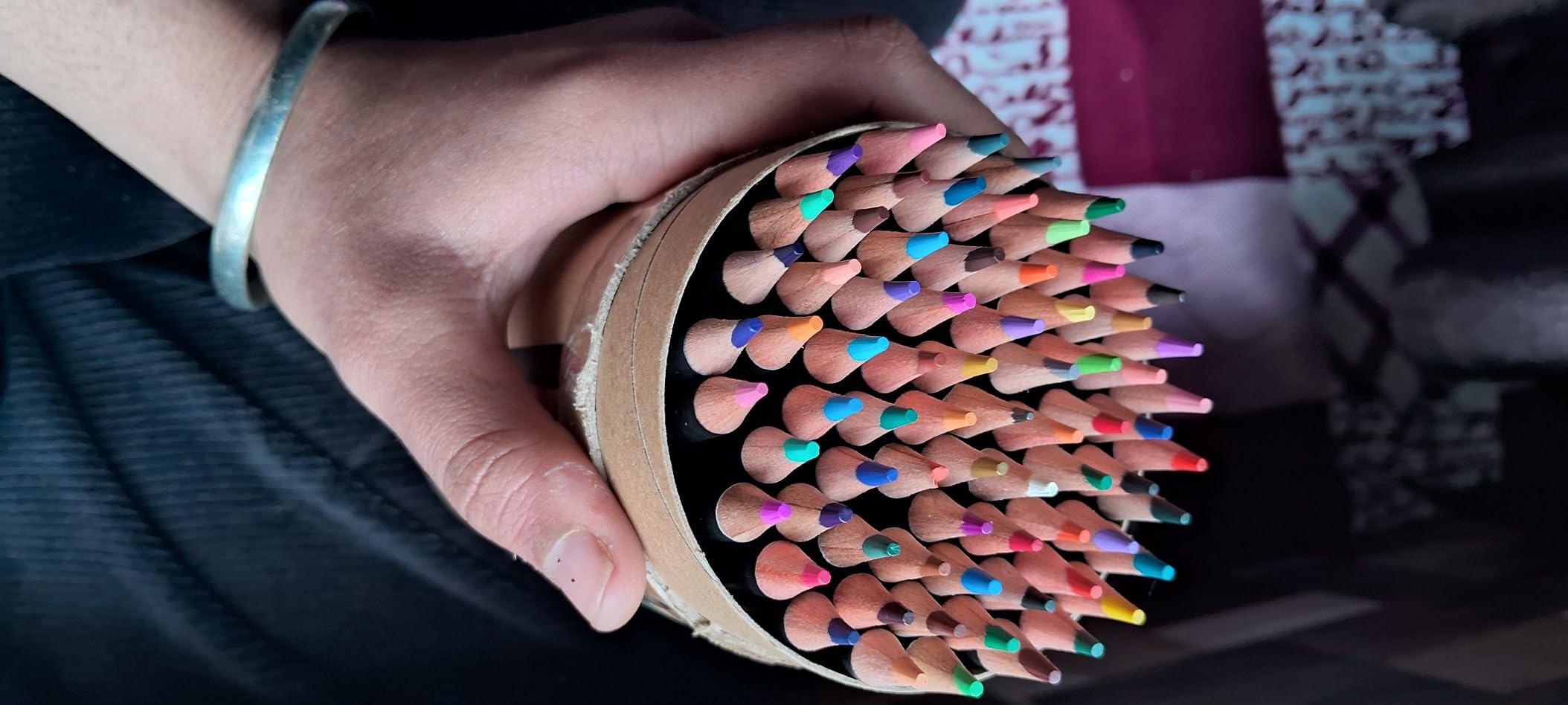 Corslet Premium Colour Pencils Set of 120 Pencil Colours Artists Soft ...