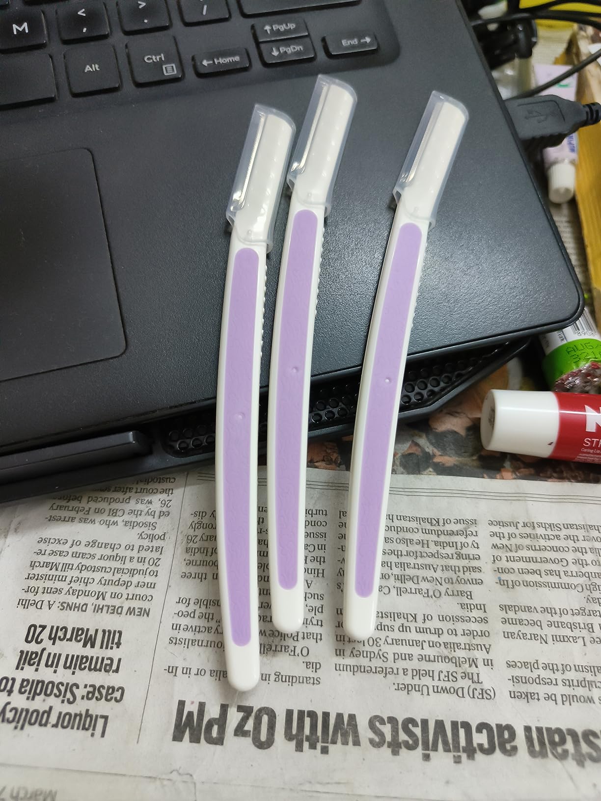Sanfe Glide Reusable Face & Eyebrow Razor For Women | For Safe ...