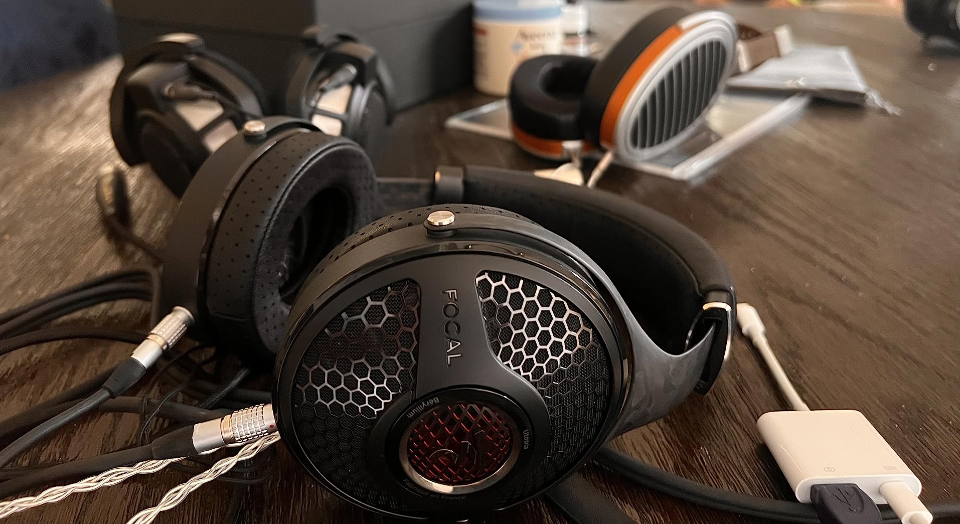 Amazon.com: Focal Utopia High-Fidelity Over-Ear Open-Back Headphones ...