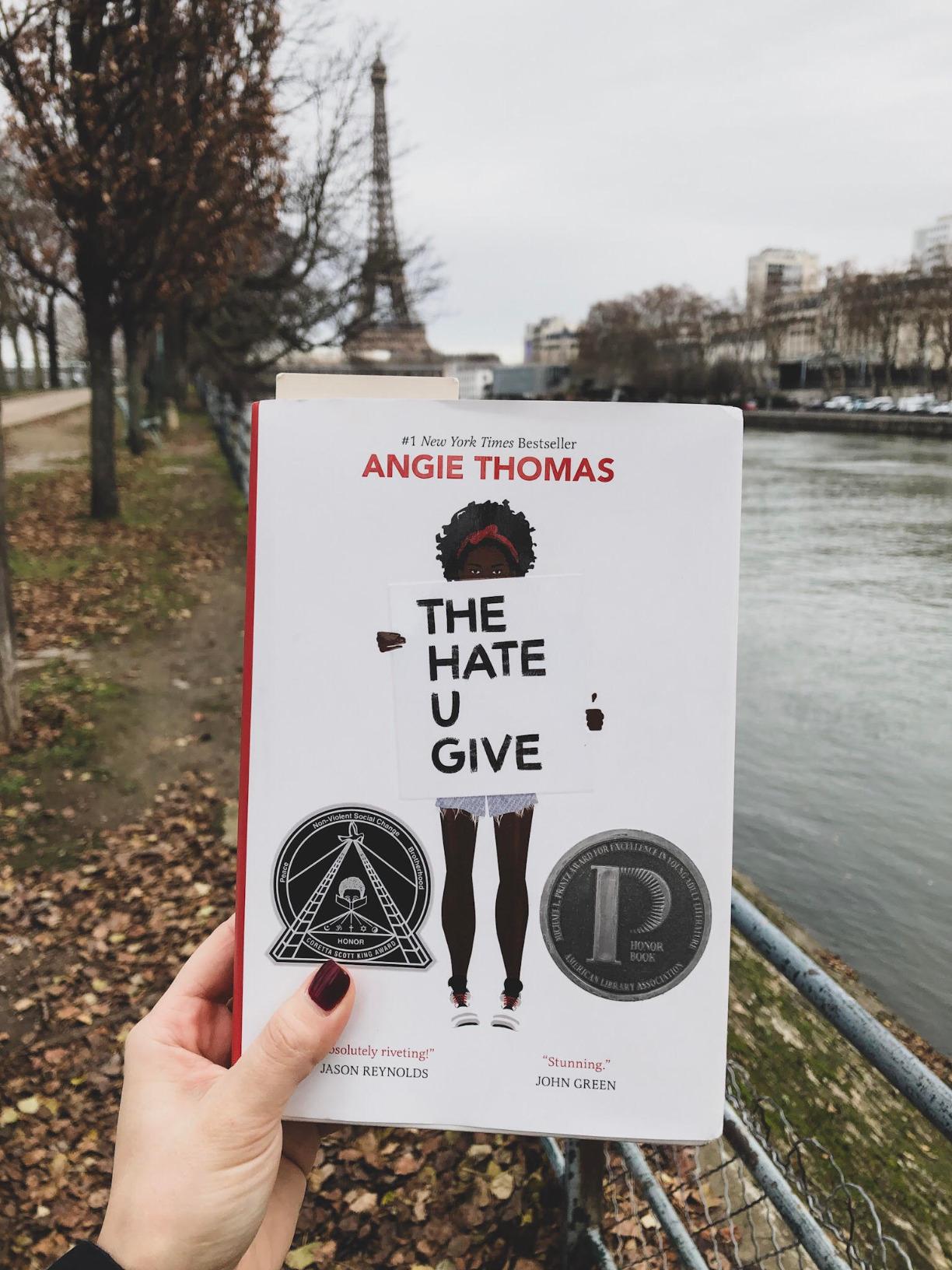 The Hate U Give: A Printz Honor Winner : Thomas, Angie, Stenberg ...