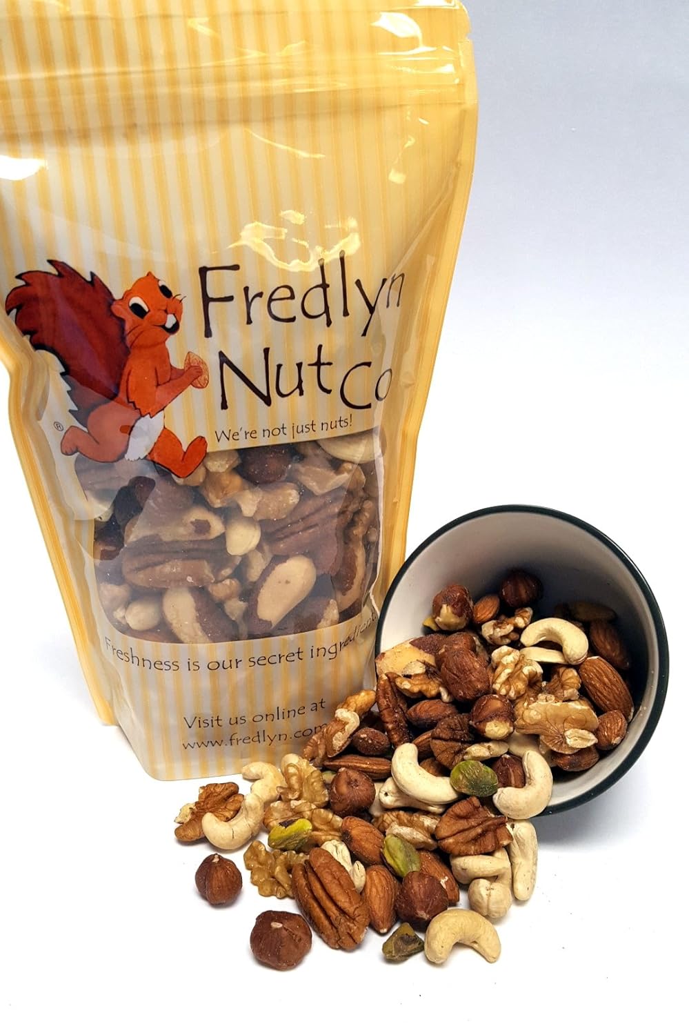 Amazon.com : Fredlyn Nuts Nature's Bounty Raw Nut Mix, 1 Lb. Reclosable ...