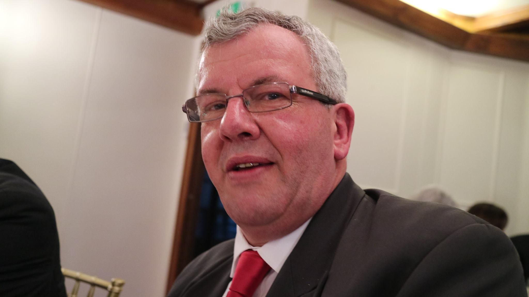 Amazon.com: Rowan Smith: books, biography, latest update