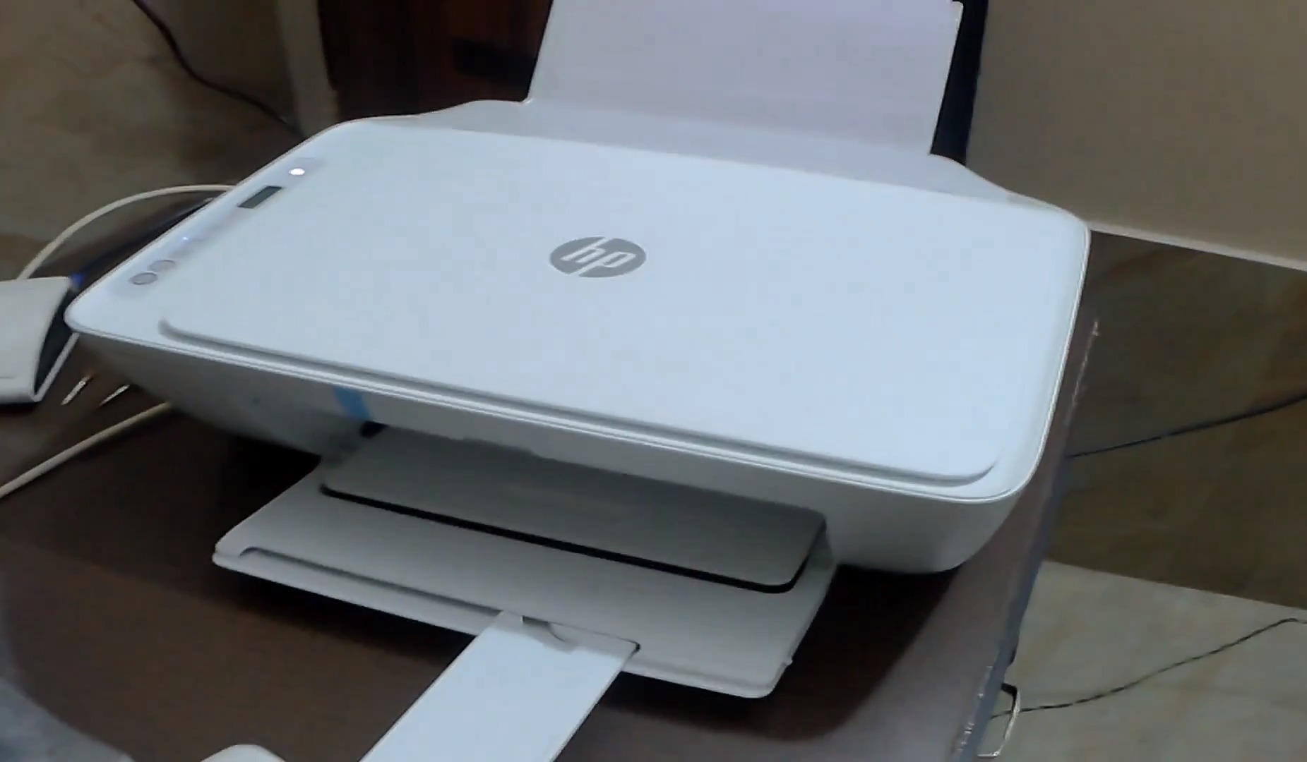 HP DeskJet 2675 All-in-One Ink Advantage Wireless Colour Printer (White ...
