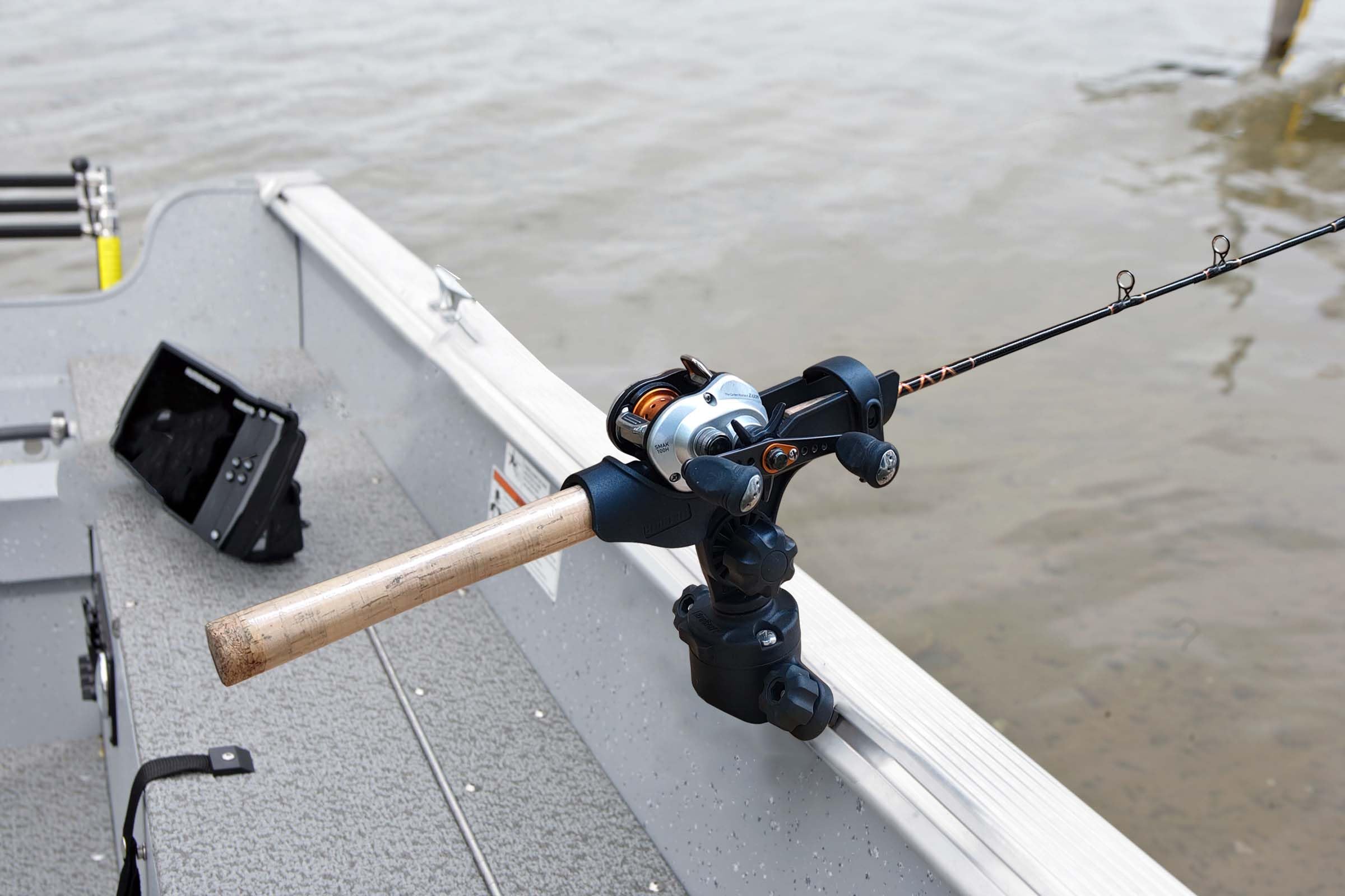 Snapklik.com : Brocraft Baitcaster/Spinning Rod Holder