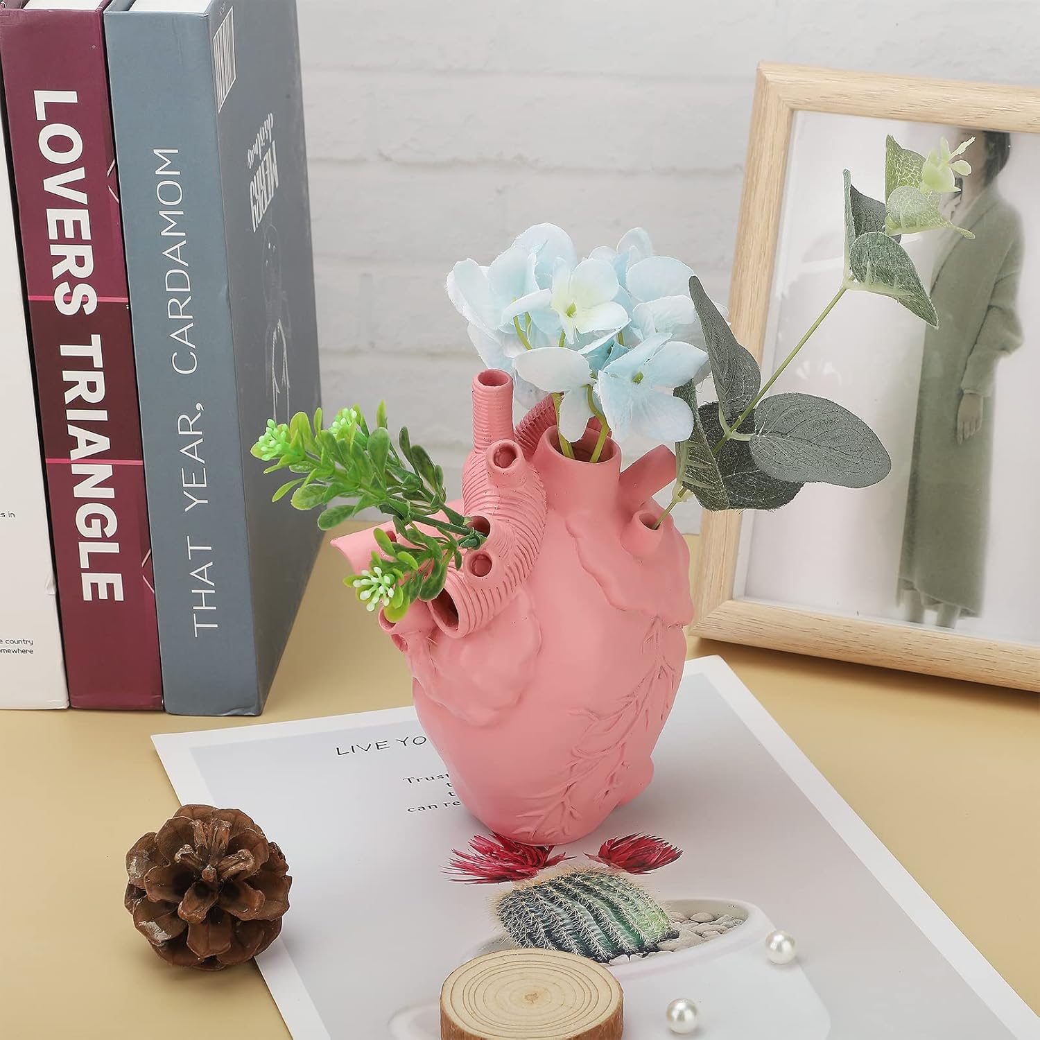 Amazon.com: BestAlice Anatomical Heart Vase, Pink Shaped Vase Novelty ...