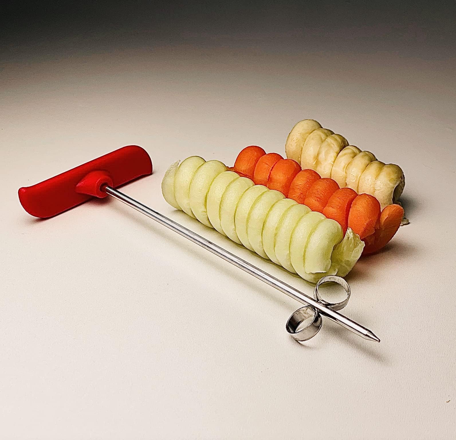 Amazon.com: ANDILL 2pcs Vegetables Spiral Peeler Knife Tool Potato ...