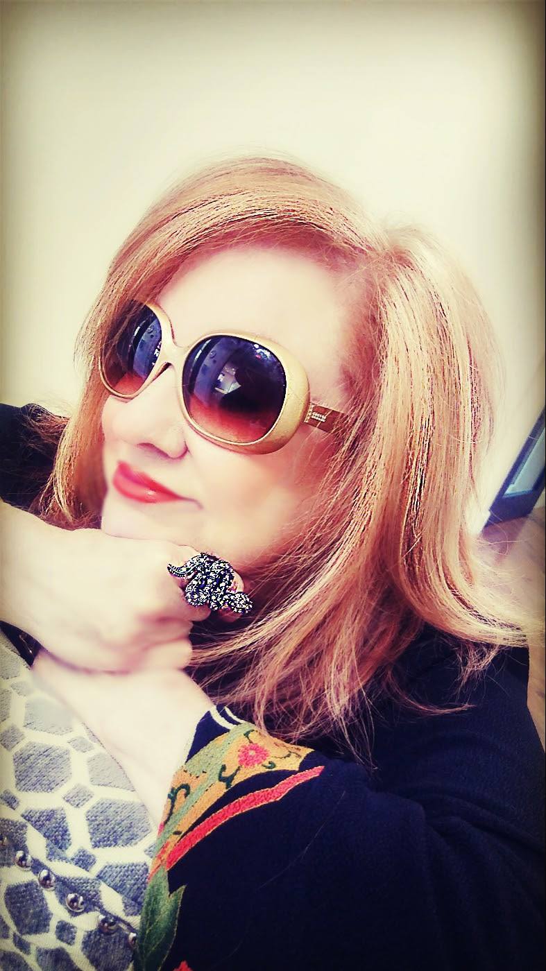 Amazon.com: Carolyn Reynolds: books, biography, latest update