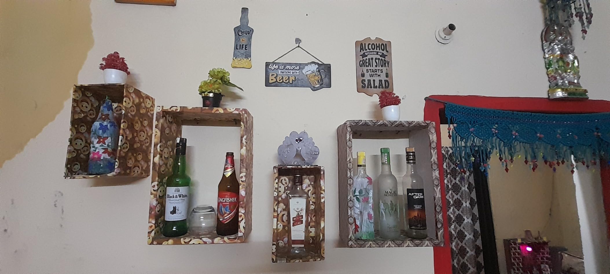 Chaka Chaundh - Bar Quotes Wall Hanging plaque Décor – Alcohol Quotes ...