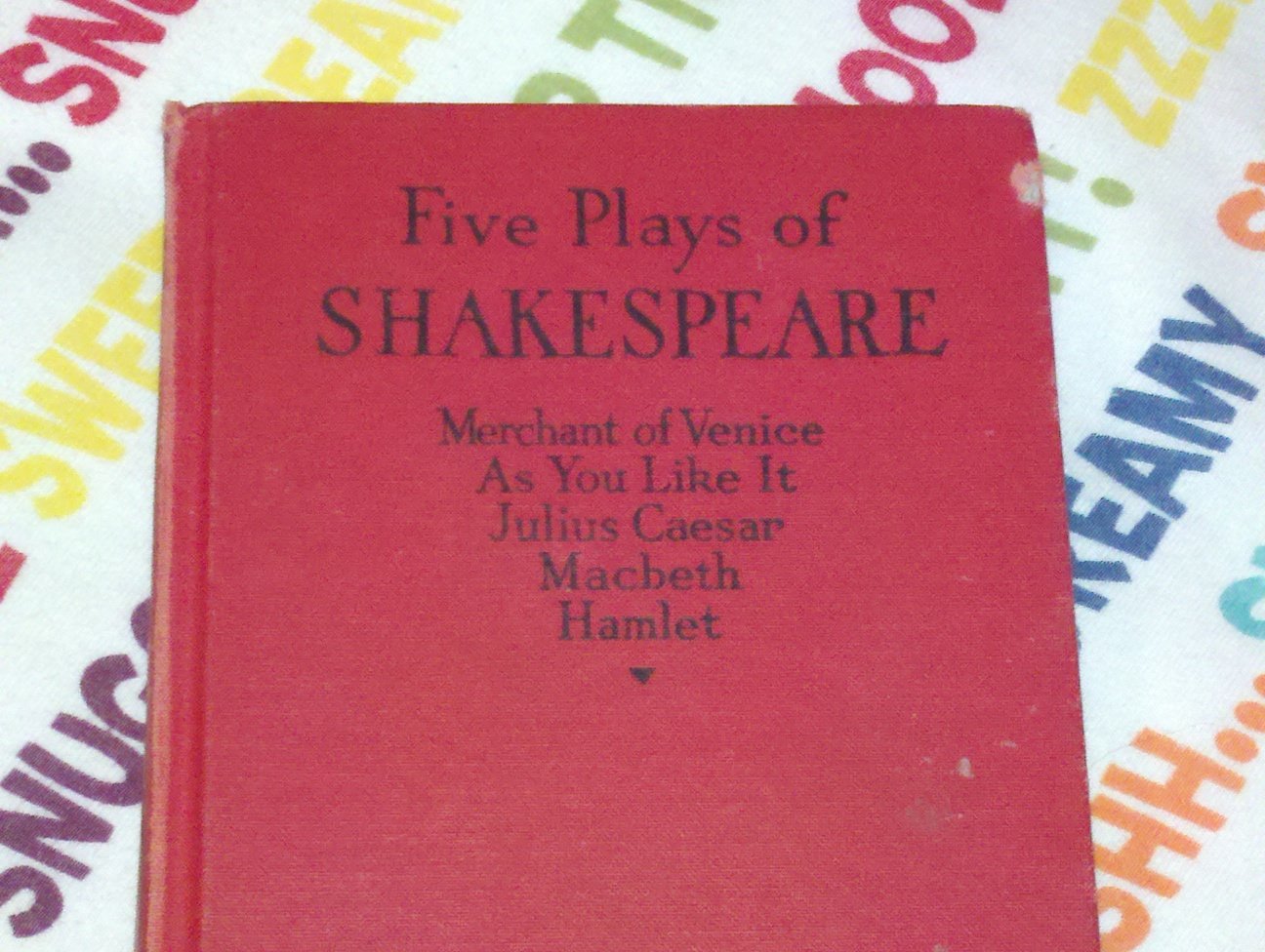 Five Plays of Shakespeare : Julius Caesar; MacBeth; Merchant of Venice ...